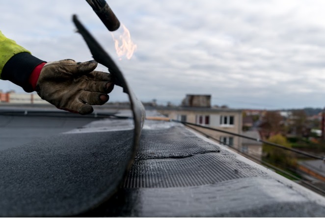 TECHNONICOL MIDA SELF PV S2s - Roofmaster plokščių stogų ekspertai